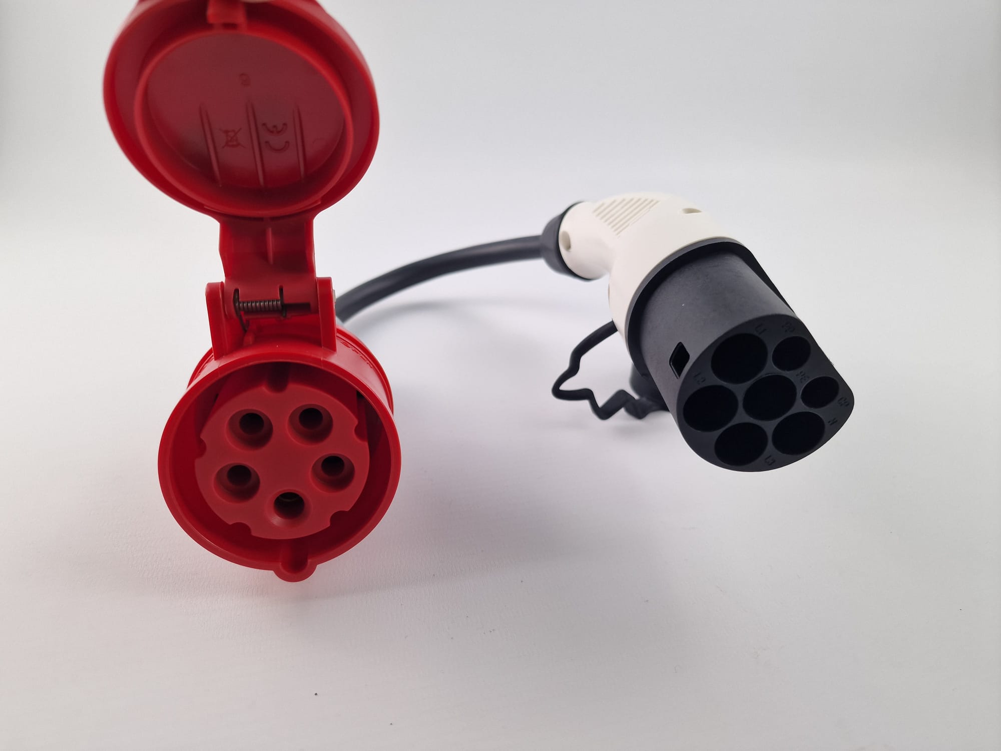 ADAPTADOR TYPE 2 (PILE SIDE) – CEE 16A TRIFÁSICO – (11KW) C/ CABO 0,6 ...